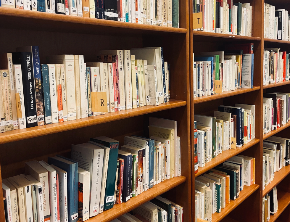 Alliance Française de Seattle - Literature